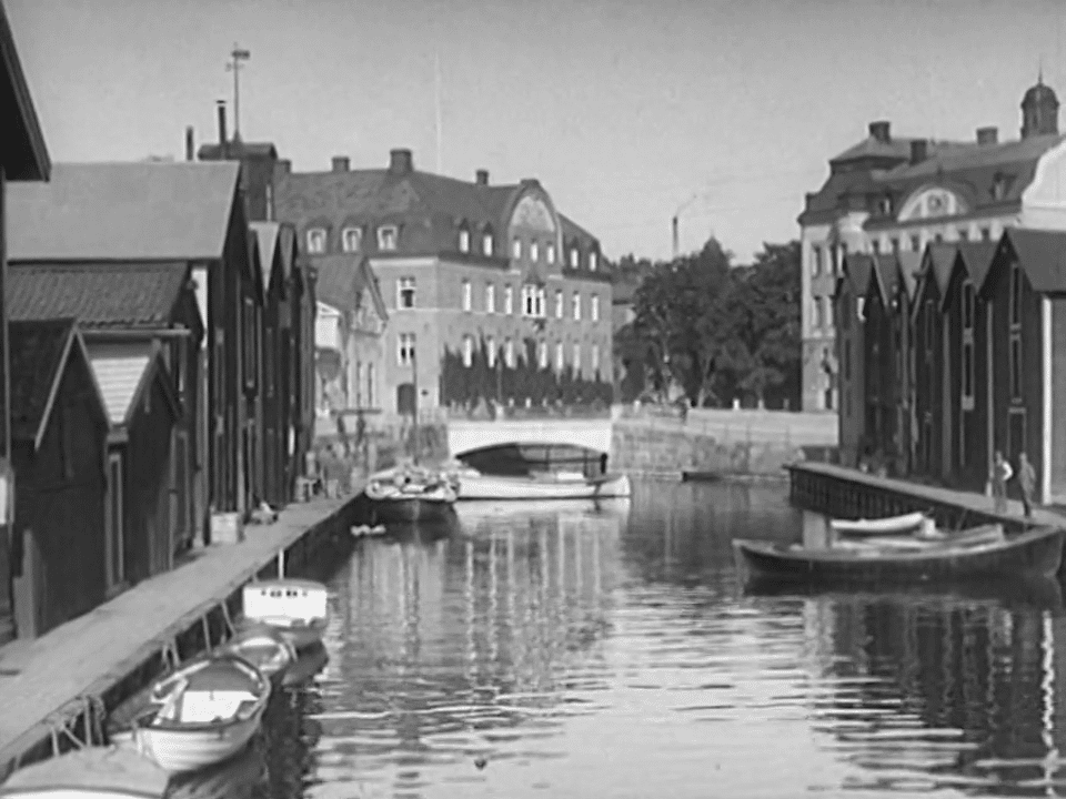 Svenska samhällen och bygder Hudiksvall 1927 / 12 min